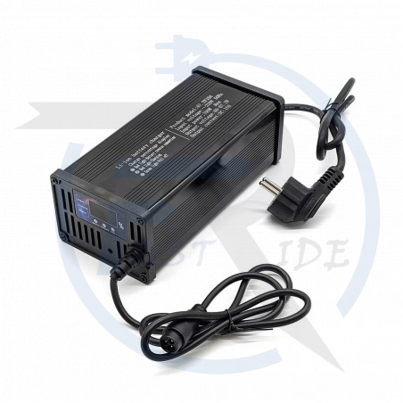 Chargeur rapide 48V / 60V / 72V 5A et 10A LP16 Voltage 48 Volts Puissance 5 Ampères